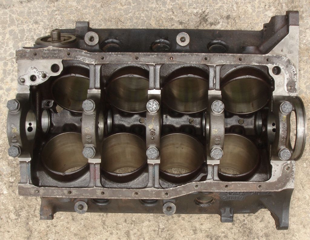 The engine and gearbox – 289 Shelby Cobra